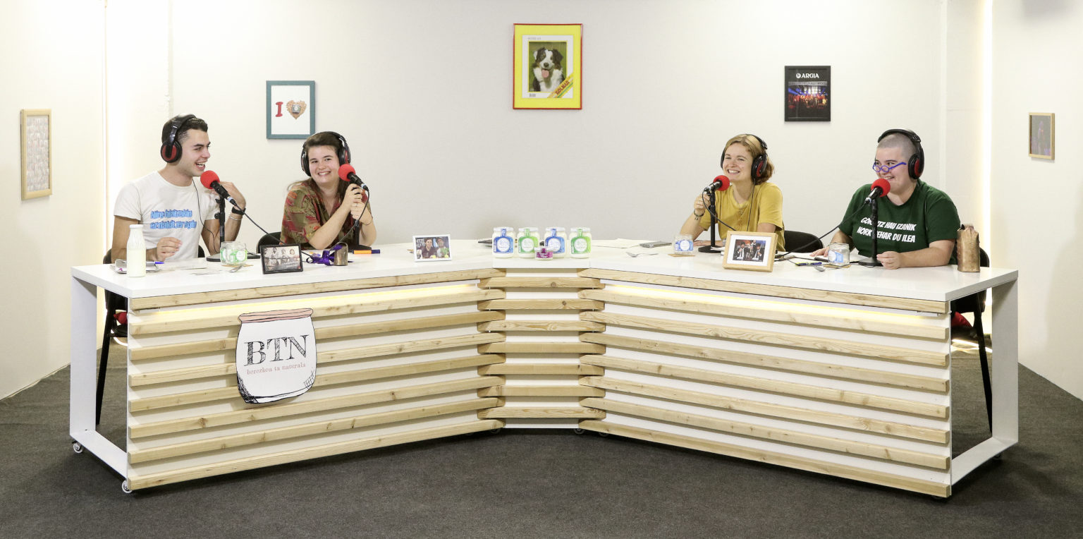 Lauko handia - ARGIAren barrenak