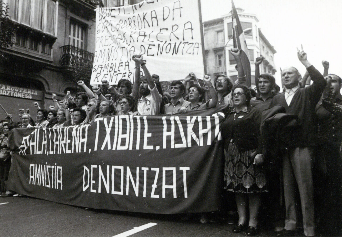 Kalera (1977)